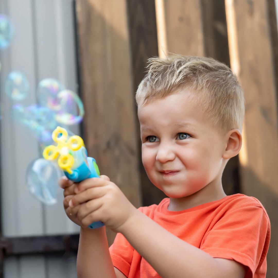 How to engage 2 yr old at home - KuriousMom
